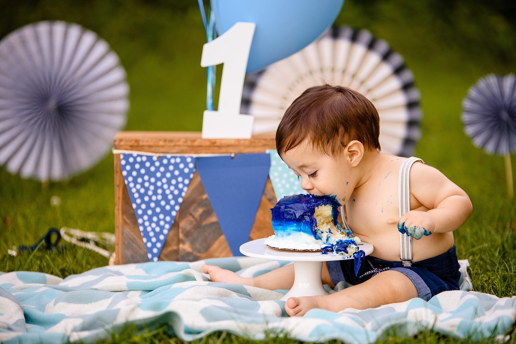 One Year Cake Smash Photo Session